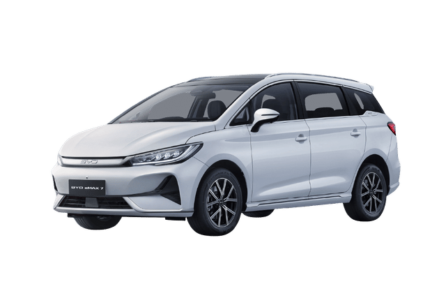 Byd Emax 7 Premium 6 seat EV vs Toyota Rumion 1.5 Petrol S AT ...