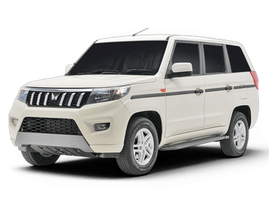 Mahindra Bolero Neoplus P10 2.2 Diesel MT vs Mahindra Bolero Neoplus P4 ...