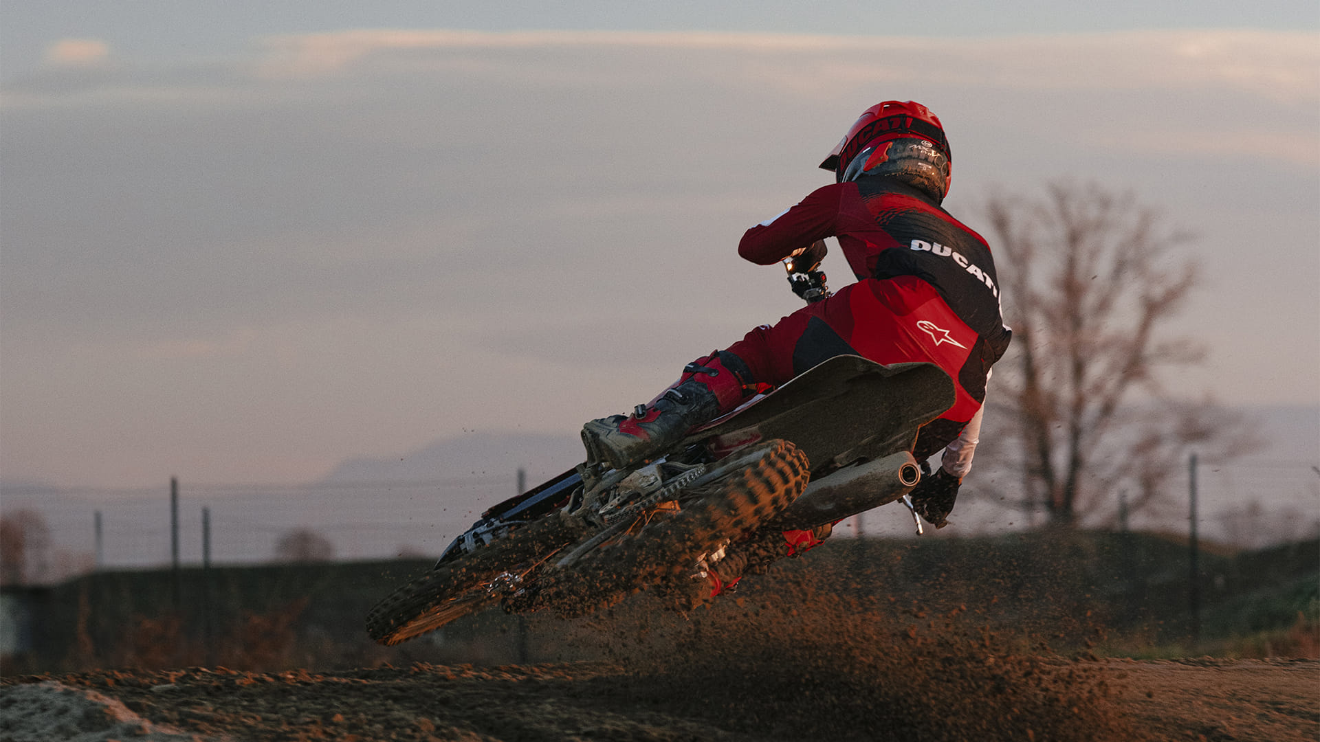 Ducati Desmo450 MX Factory Revealed - Introduction | Autocar India