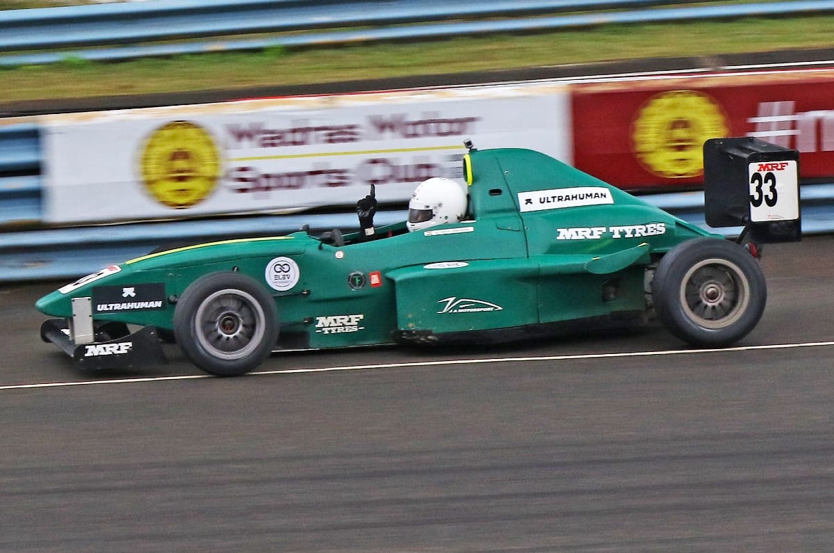 Ishaan Madesh crowned 2025 MRF F2000 champion - Introduction | Autocar ...