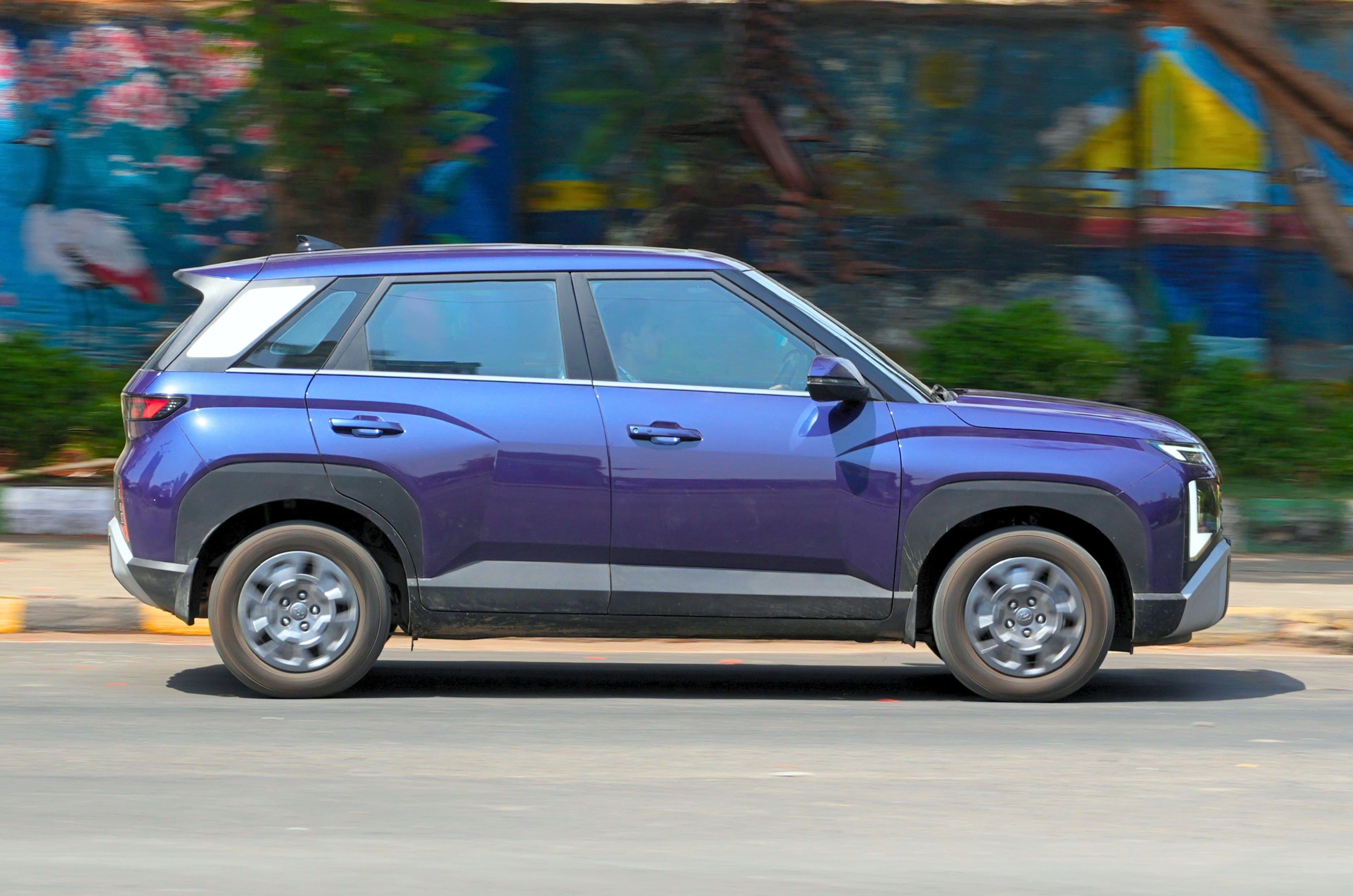 Hyundai Venue 1.2 petrol review: Ticks the right boxes - Introduction ...