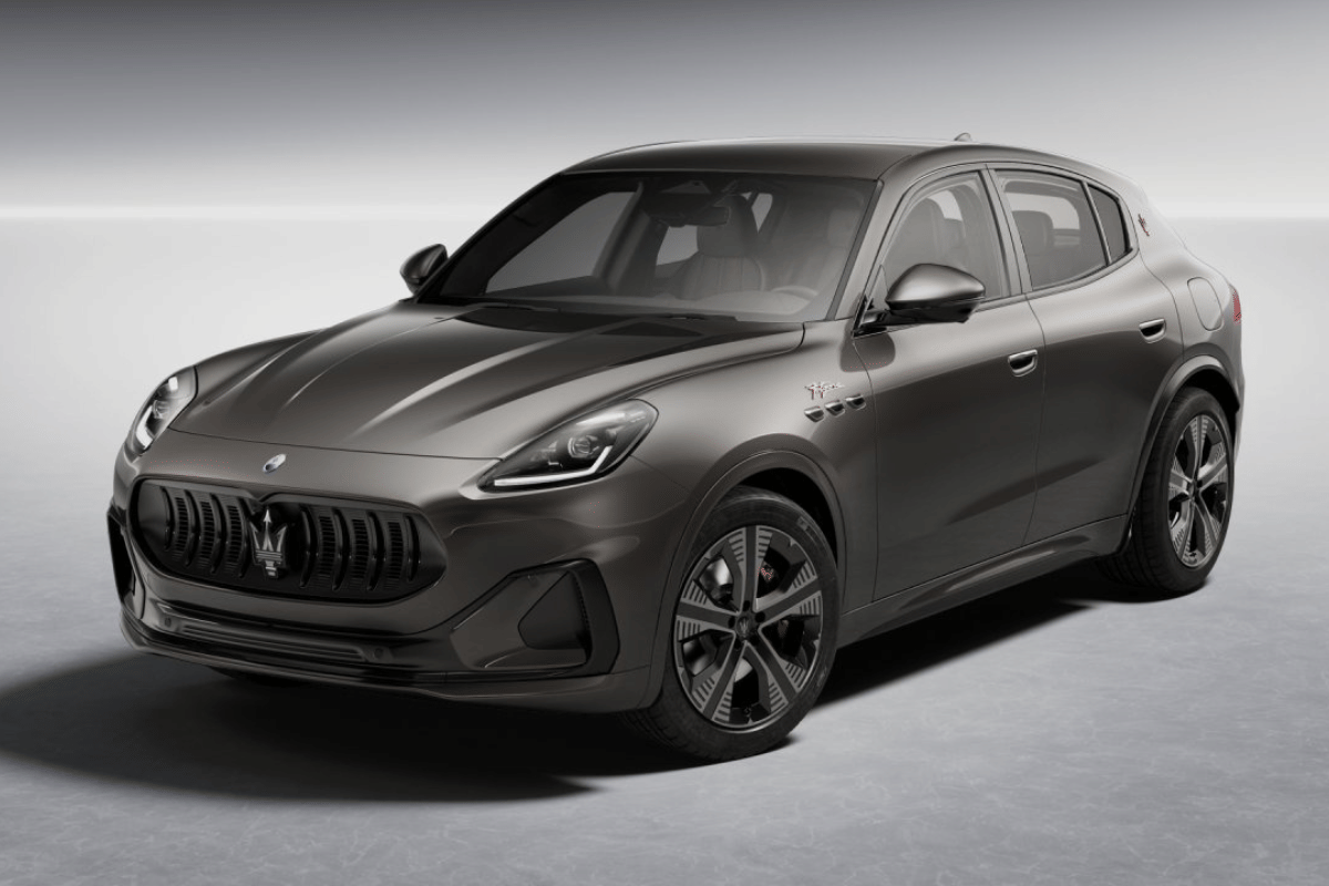 Maserati Grecale Folgore Grigio Lava color Image – Grecale Folgore ...
