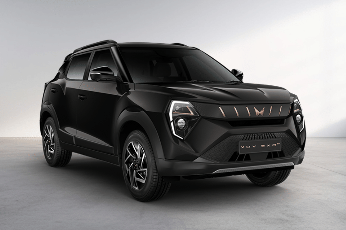 Mahindra XUV 3XO EV Stealth Black – Check Stealth Black Price & Images ...