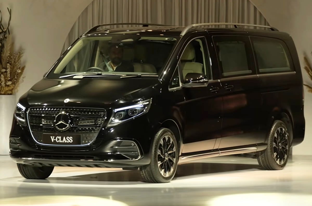 Mercedes-Benz launches new V-Class at Rs 1.4 crore - Introduction ...