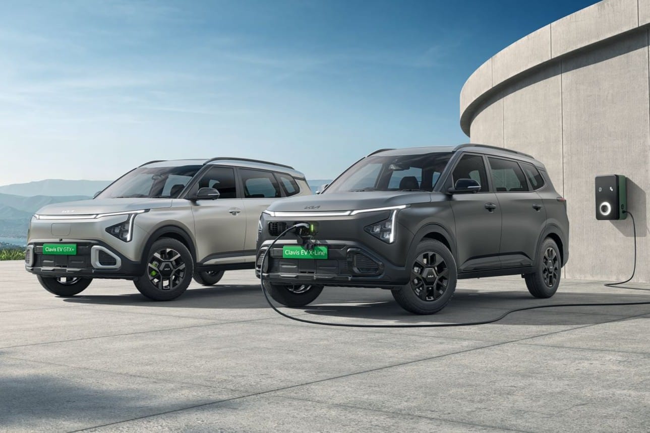 Kia updates Carens Clavis EV with 6-seat layout, new variants - Autocar ...